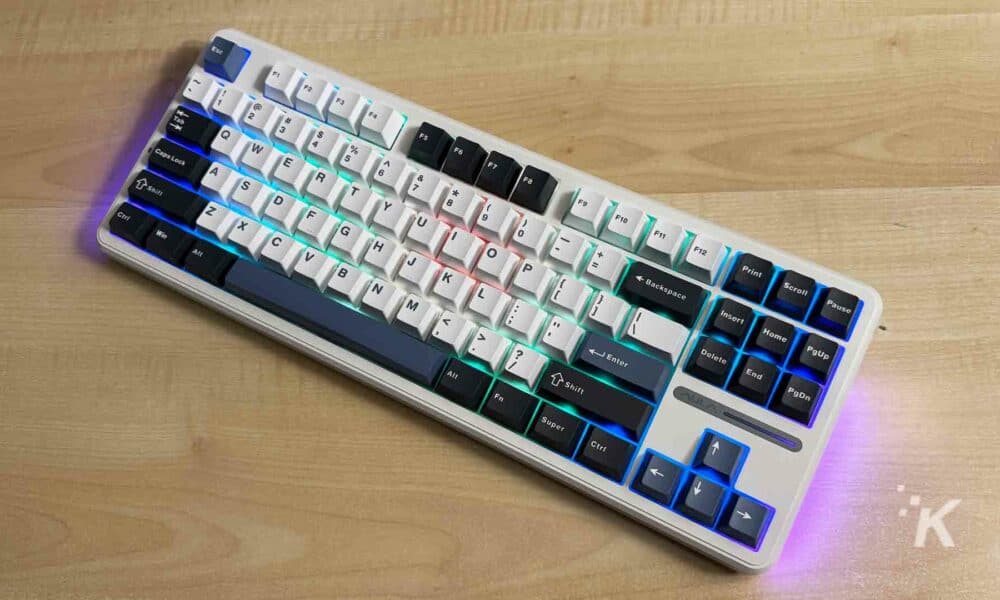 AULA's F87 Pro mechanical keyboard is compact yet mighty | KnowTechie