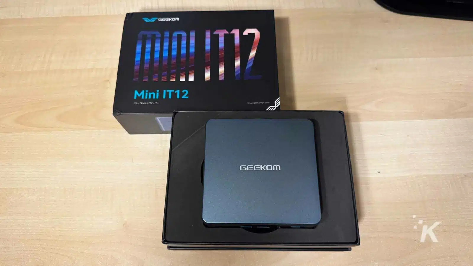 GEEKOM's Mini IT12 PC packs serious ponies under the hood | KnowTechie