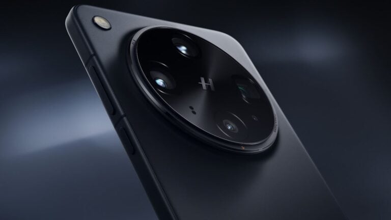 OPPO Find X8 Ultra launched with impressive Hasselblad cameras